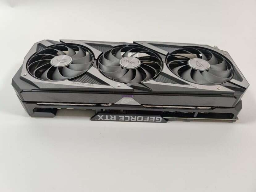 Test Asus GeForce RTX 3070 Ti ROG Strix OC