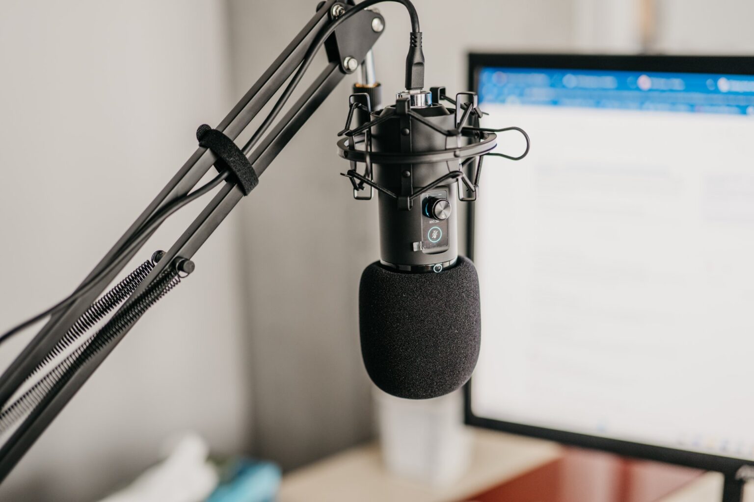 Recenzja Genesis Radium 400 G2 - ulepszonej wersji świetnego mikrofonu ...